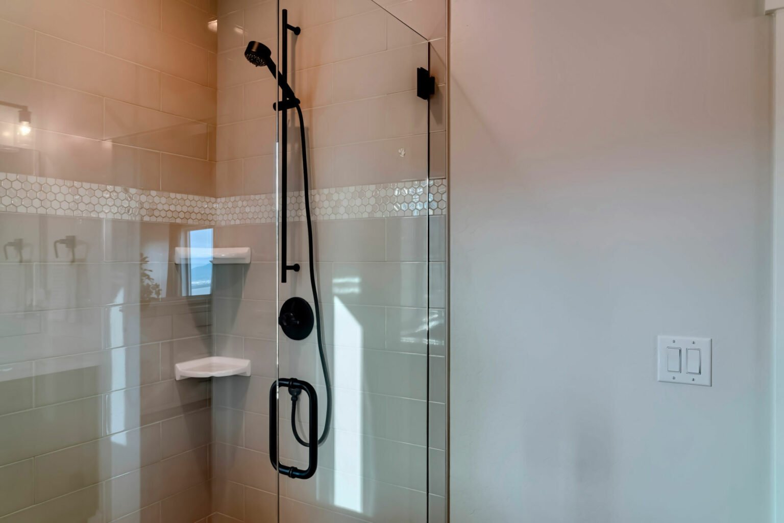 Types de douches et avantages | SANI EXPERT